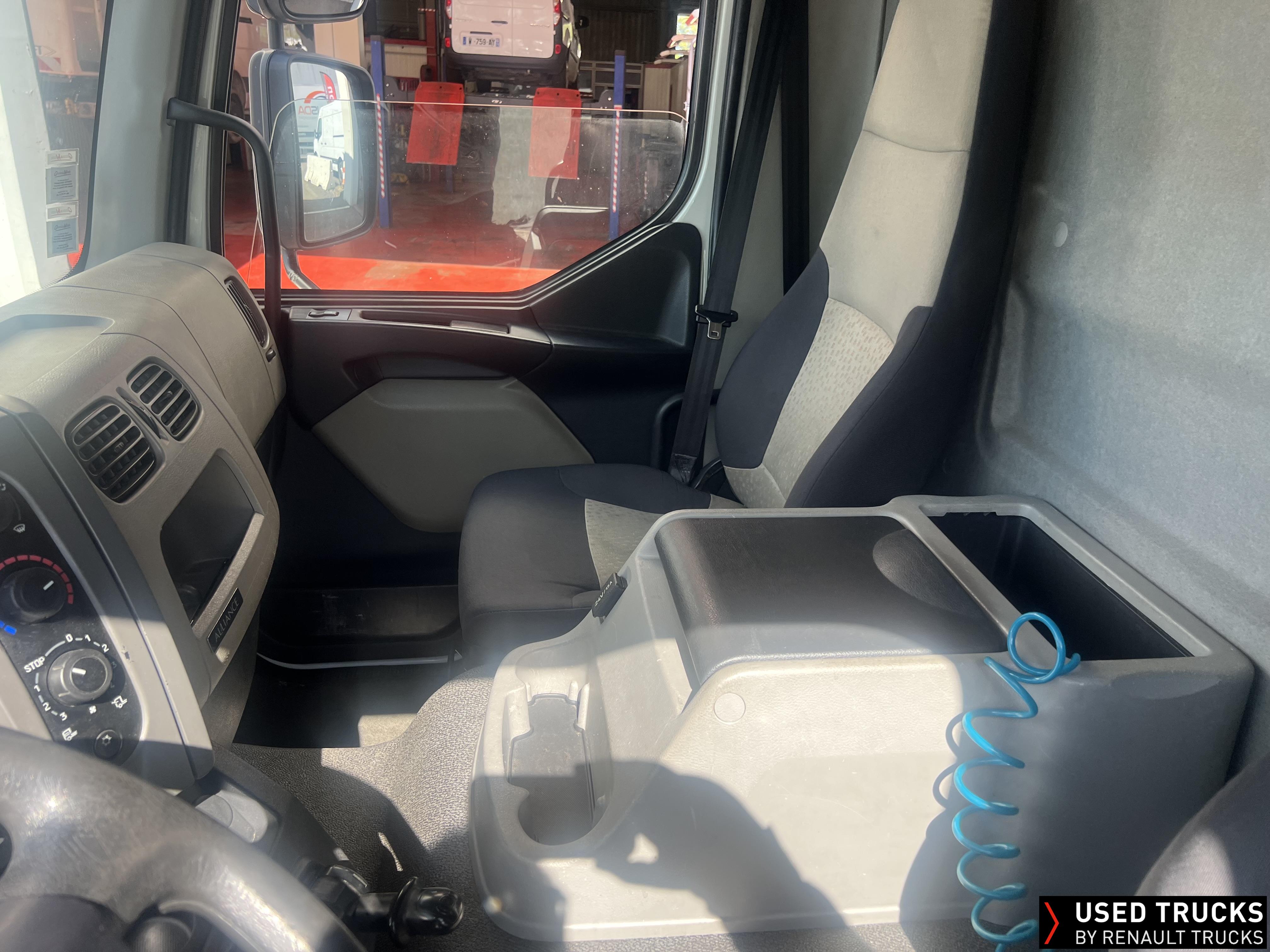 Renault Trucks Midlum 220 Rigid Truck for sale, Refrigerated Multi ...